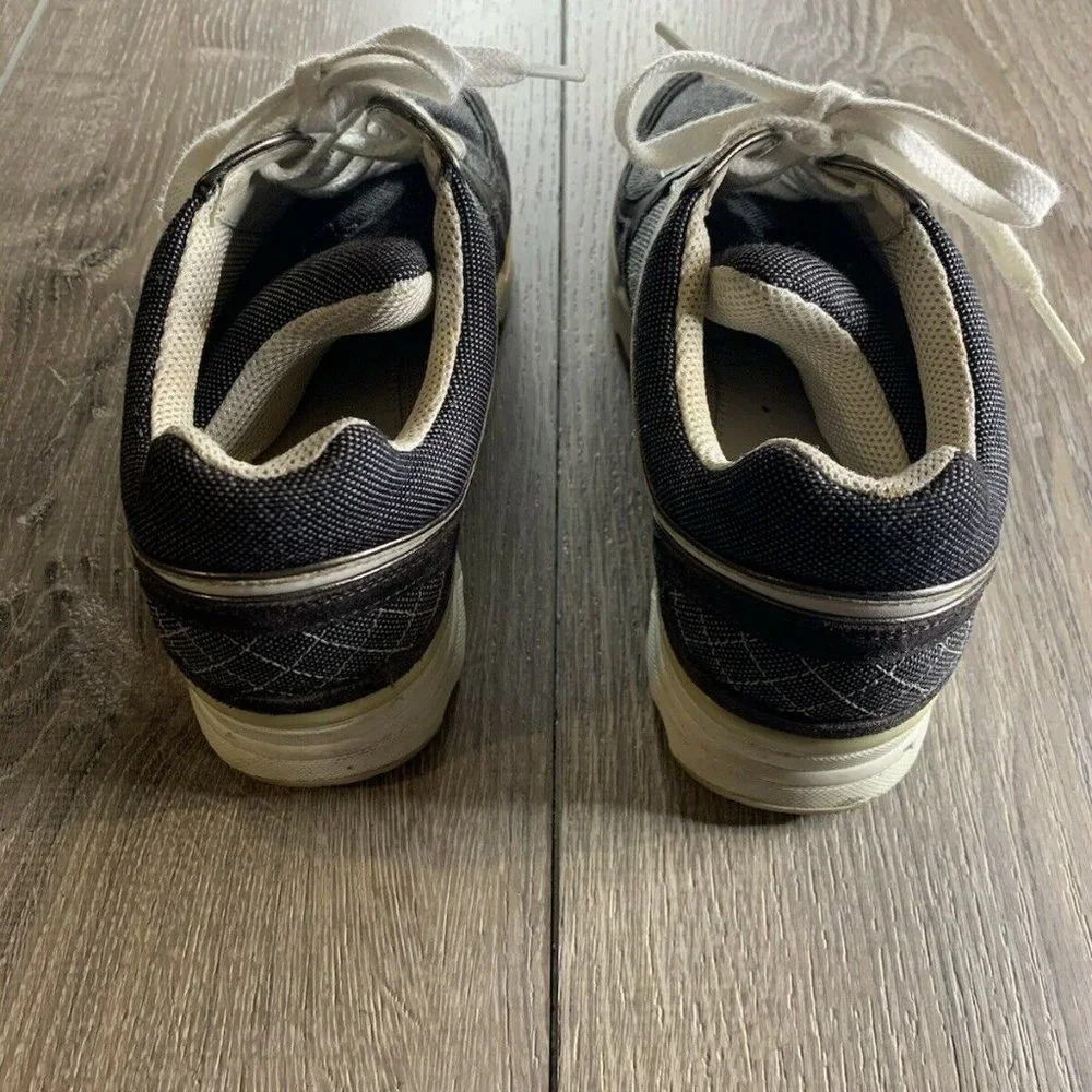 CHANEL | Shoes | Chanel Serialg26582 Cruise Cc Canvas Suede Trainer ...